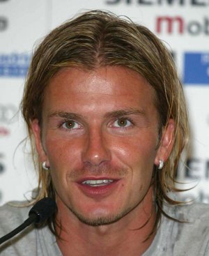 18 Featured David Beckham's Hairstyles / Advanced Style of Hair