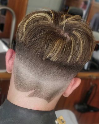 20 Hottest Reverse Fade Haircuts For Men - Men's Hairstyle Tips