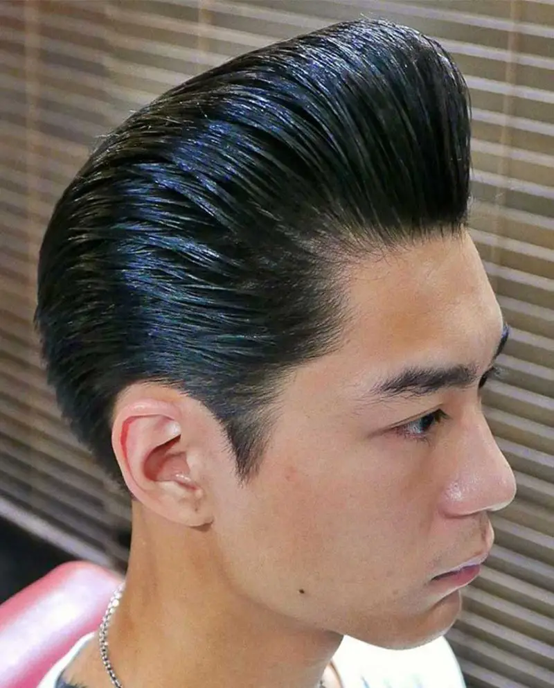 30 Pompadour Haircut Ideas For Modern Men + Styling Guide
