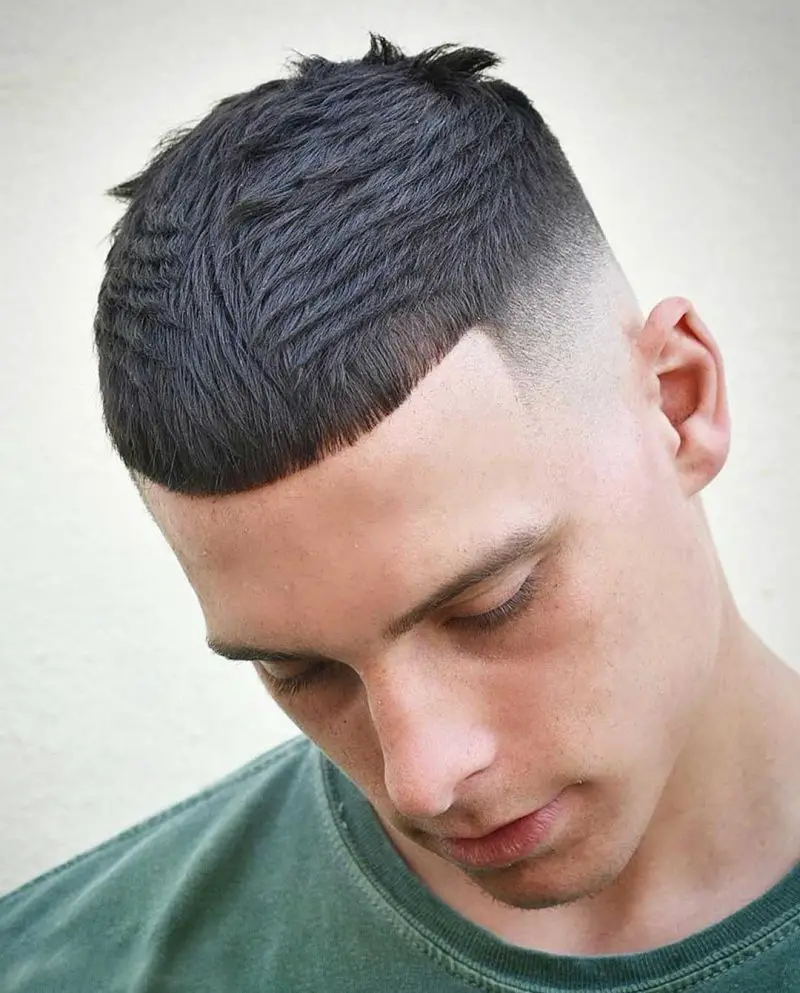 20+ Textured Haircut Ideas for Men - Men's Hairstyle Tips