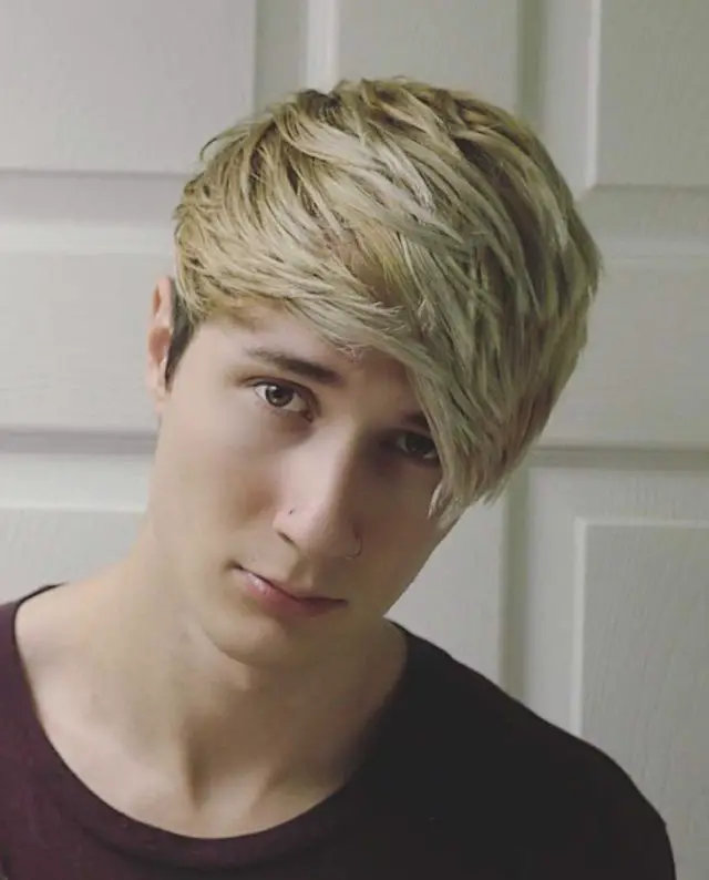 40 Best Emo Hairstyles For Guys To Fit Your Edgy Personality